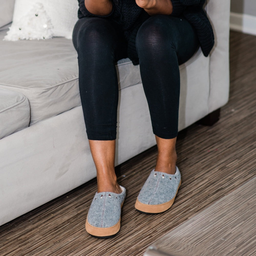 Women's Embroidered Clog Slipper – Acorn.com USA