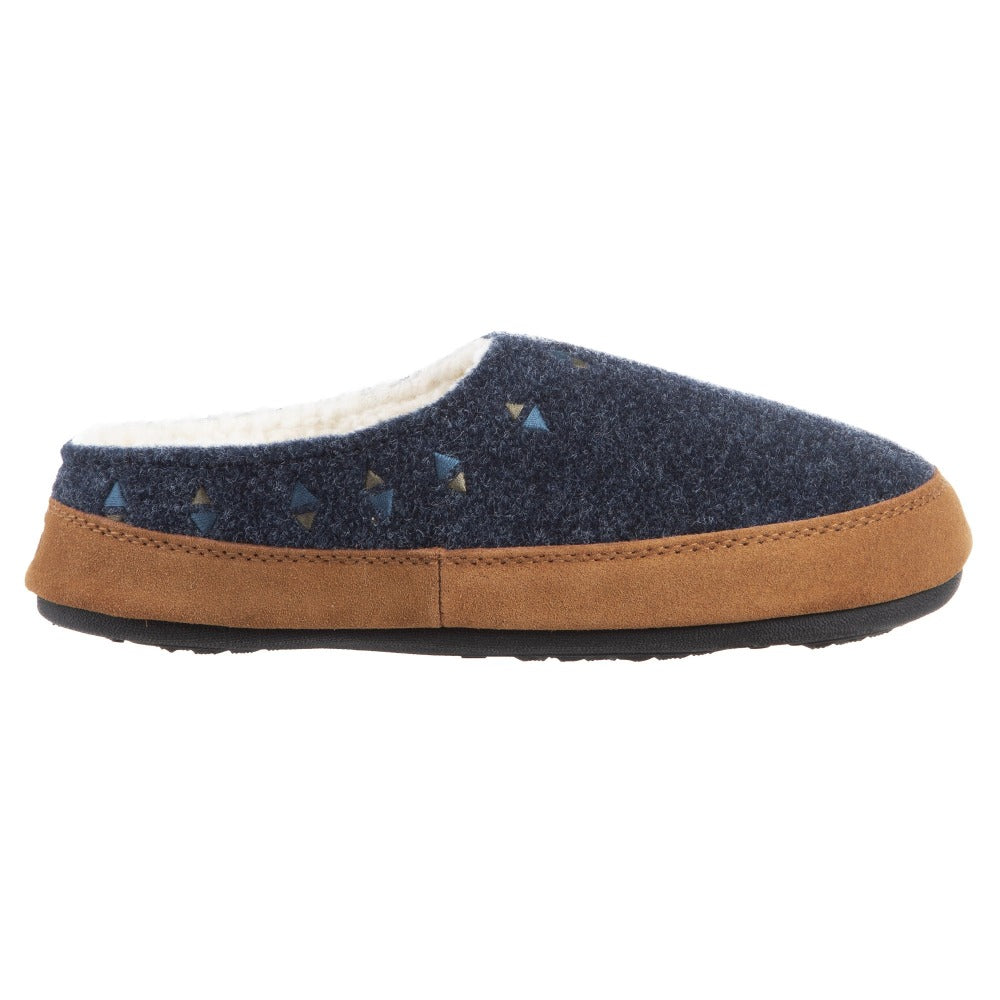 Women's Embroidered Clog Slipper – Acorn.com USA